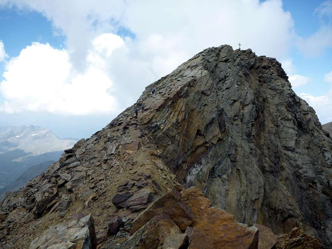 Traverse of the 13 Peaks : Photos, Diagrams & Topos : SummitPost