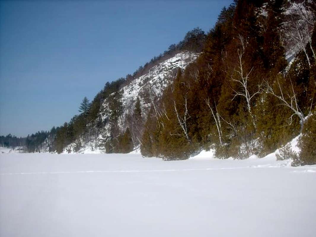 High cliffs north of Negaunee. : Photos, Diagrams & Topos : SummitPost