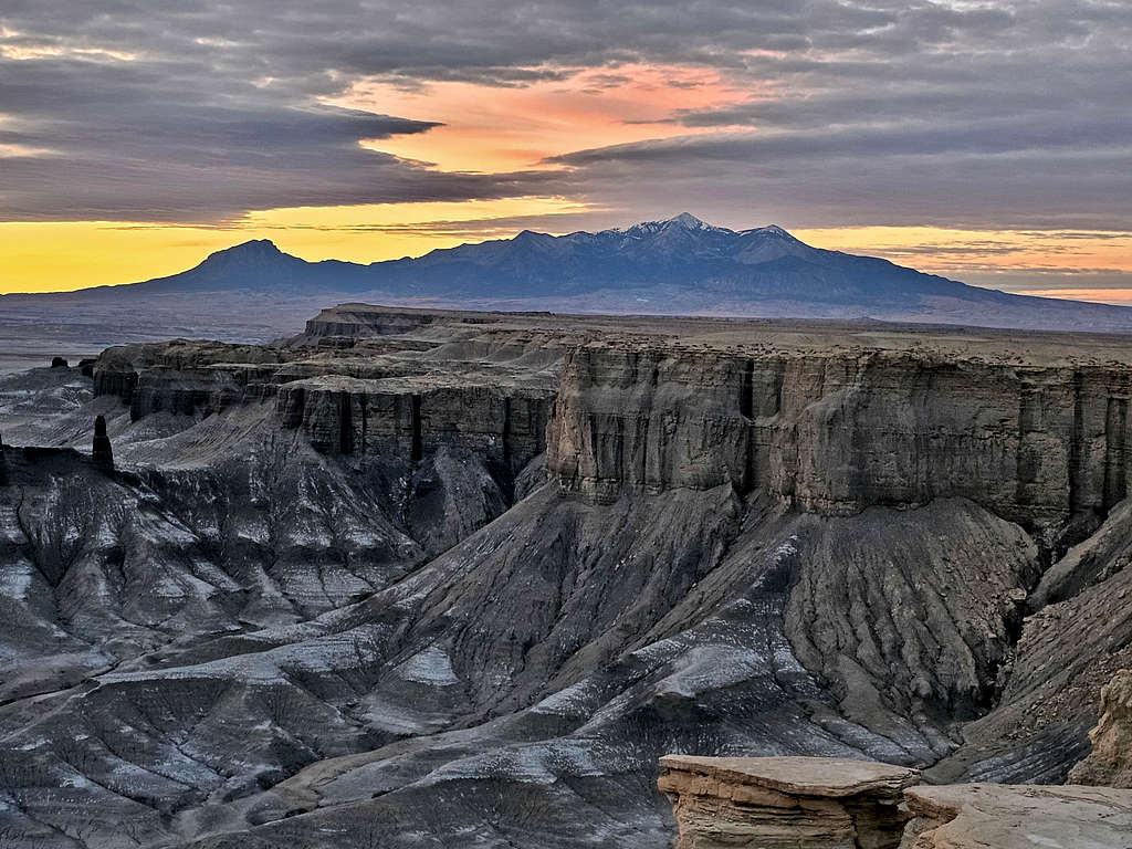 Moonscape Overlook, Utah : Climbing, Hiking & Mountaineering : SummitPost
