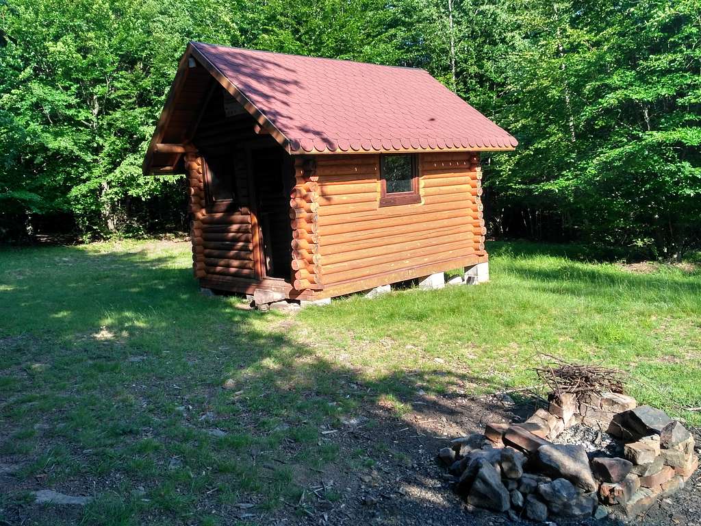 Oituz Refuge : Photos, Diagrams & Topos : SummitPost