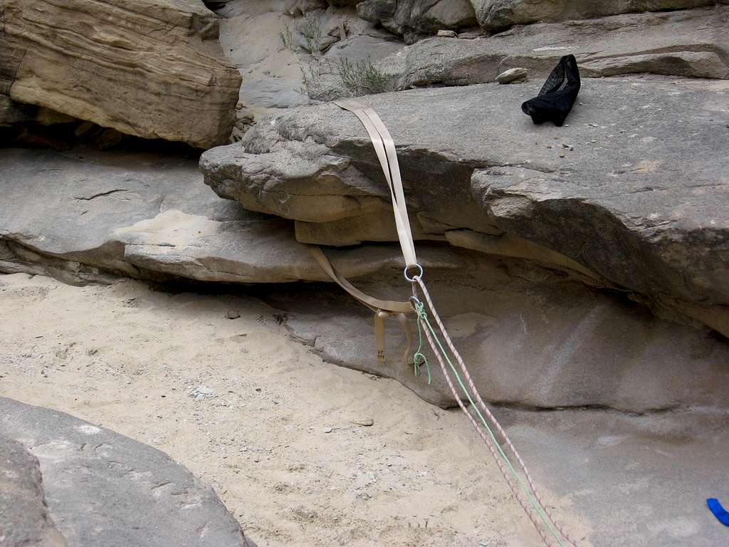 Retrievable anchor : Photos, Diagrams & Topos : SummitPost