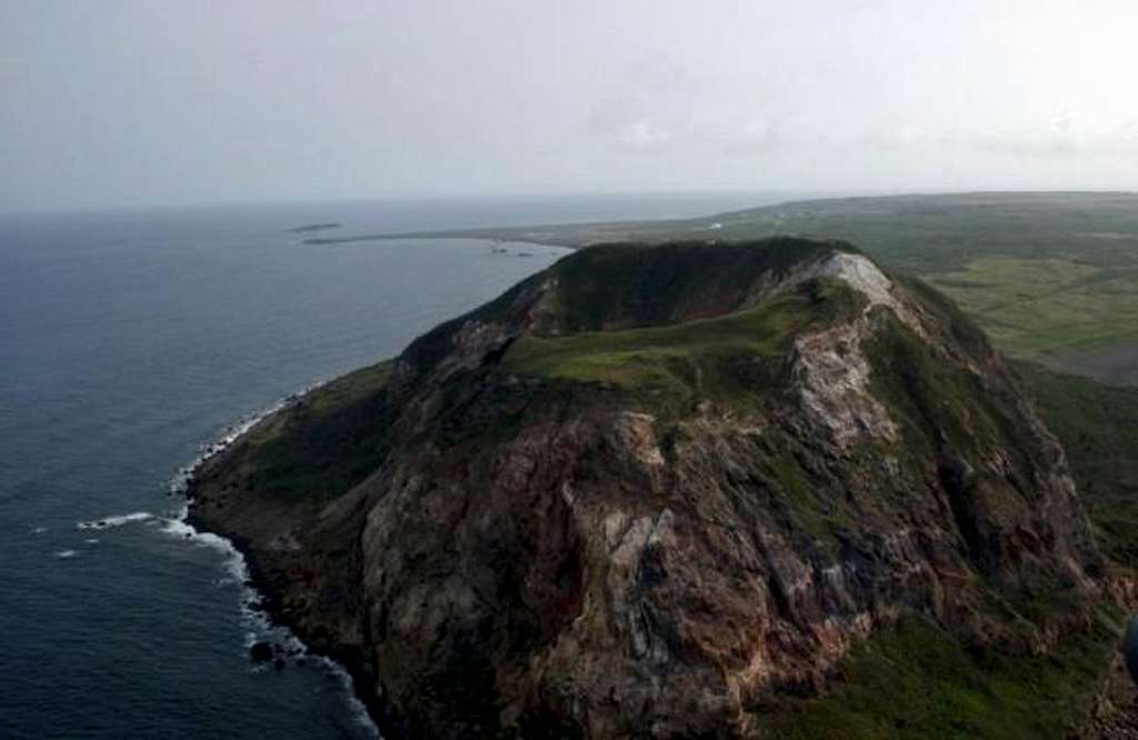 Mount Suribachi up close.... : Photos, Diagrams & Topos : SummitPost