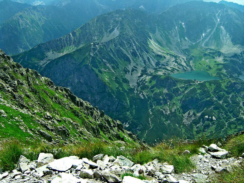 More than 700 meters down to Dolina Roztoki/Roztoka Valley : Photos ...