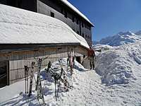 Komna : Climbing, Hiking & Mountaineering : SummitPost