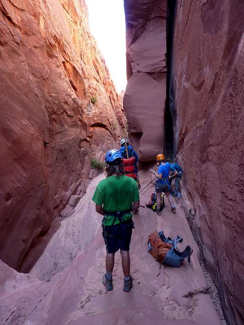 Waterholes Canyon : Canyoneering : SummitPost