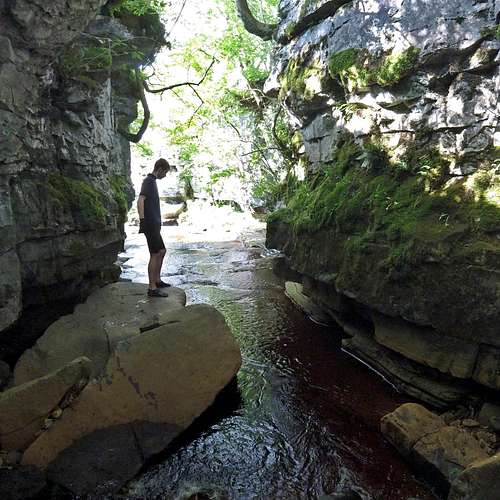 Hell Gill : Canyoneering : SummitPost
